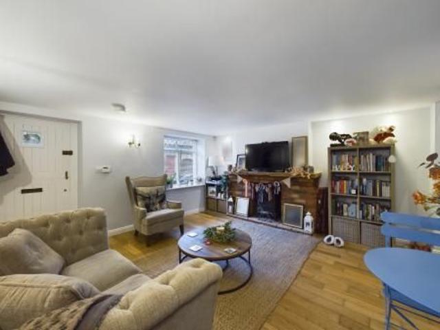 Arthur Street, Hillsborough, BT26
