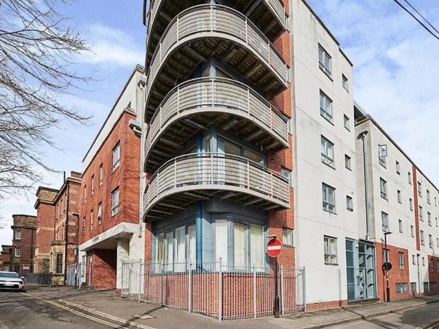 Arthur Place, Birmingham, 3 B1, 1 bed flat to rent, £875 pcm | PrimeLocation