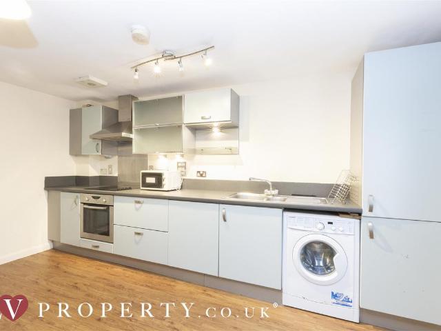 Arthur Place, Birmingham, West Midlands B1, 1 bed flat to rent, £825 pcm | PrimeLocation