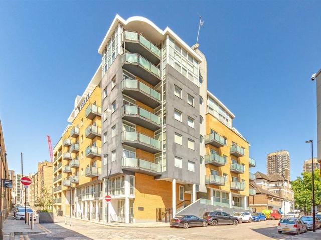 Artichoke Hill, Wapping E1W, 2 bed flat to rent, £3,265 pcm | PrimeLocation