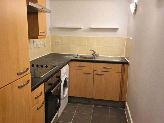 Artichoke Hill, London E1W, 2 bed flat to rent, £2,200 pcm | PrimeLocation