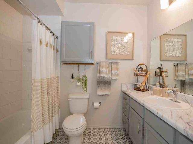 Artisan Crossing 1 Bedroom Apartment for Rent at 1303 W Tecumseh Rd, Norman, OK 73069