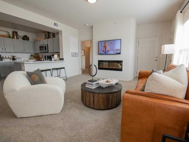 Artisan Crossing 1 Bedroom Apartment for Rent at 1303 W Tecumseh Rd, Norman, OK 73069