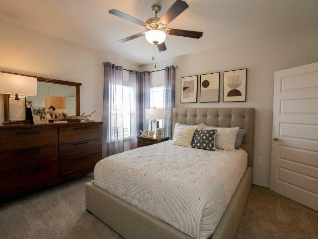Artisan Crossing 2 Bedroom Apartment for Rent at 1303 W Tecumseh Rd, Norman, OK 73069