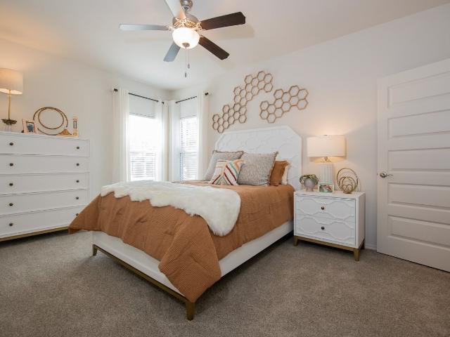 Artisan Crossing 2 Bedroom Apartment for Rent at 1303 W Tecumseh Rd, Norman, OK 73069