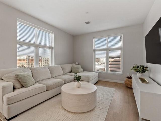 Artisan Dr Unit,salem, Condo For Sale