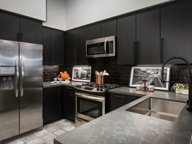 Artisan 2 Bedroom Apartment for Rent at 1601 Broadway, San Diego, CA 92101 East Village