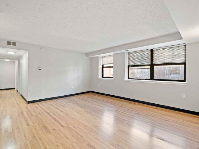 Artist Village 1 Bedroom Apartment for Rent at 700 S 17th St, Philadelphia, PA 19146 Graduate Hospital