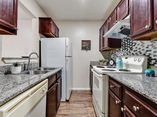 Arts at Turtle Creek 1 Bedroom Apartment for Rent at 714 Turtle Creek Blvd, Austin, TX 78745 Garrison Park