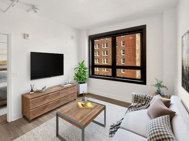 Artspace Lofts 2 Bedroom Apartment for Rent at 323 W Broadway, Louisville, KY 40202 Central Business District