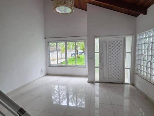 Arujá V Casa de Alto Padrão à Venda – Condomínio Arujá 5 | Arujá/SP