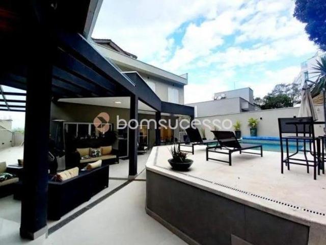 Arujá Hills III Sobrado com 4 dormitórios à venda, 470 m² por R$ 2.850.000 Jardim Imperial Hills