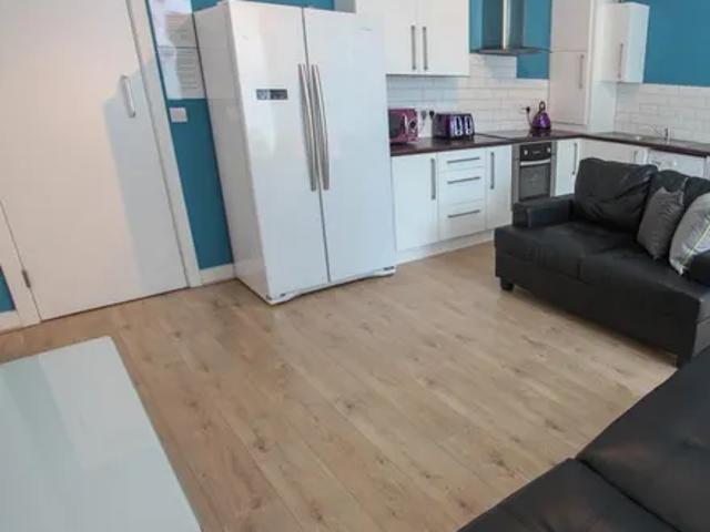 Arundel Avenue, Liverpool, L17 2AU, United Kingdom | 5 bed duplex for rent #135553424 | Rentberry