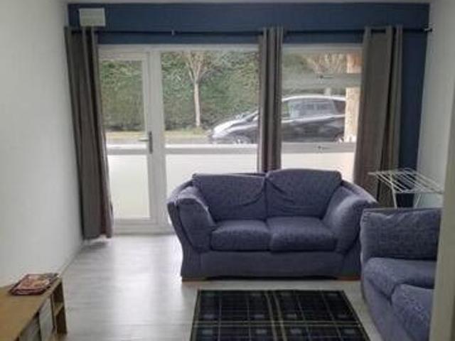Arundel Court, Langley, 2 Bedroom Flat