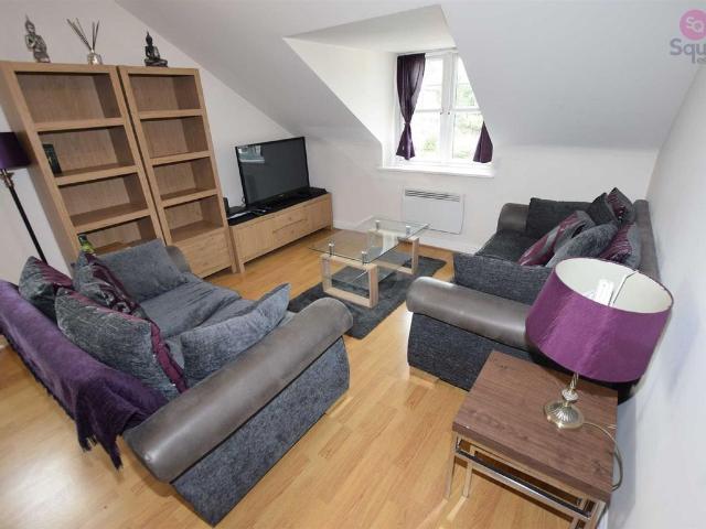Arundel Drive, Osborne Court WD6, 2 bed flat to rent, £1,650 pcm | PrimeLocation