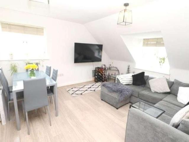 Arundel Drive, Borehamwood, WD6
