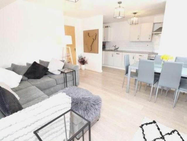Arundel Drive, Borehamwood, WD6