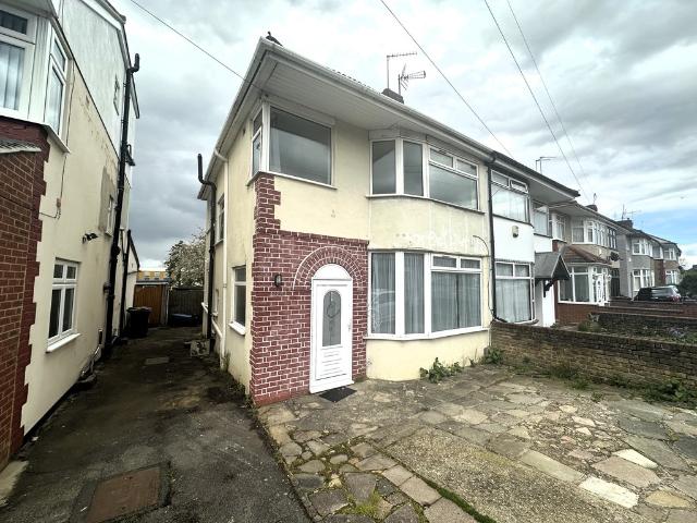 Arundel Drive, Harrow, HA2