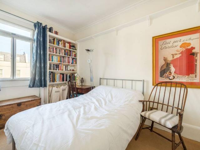Arundel Gardens, Notting Hill, London W11, 1 bed flat to rent, £2,579 pcm | PrimeLocation