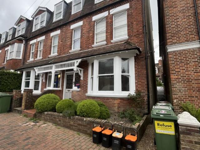 Arundel Road, Tunbridge Wells TN1, 2 bed flat to rent, £1,325 pcm | PrimeLocation
