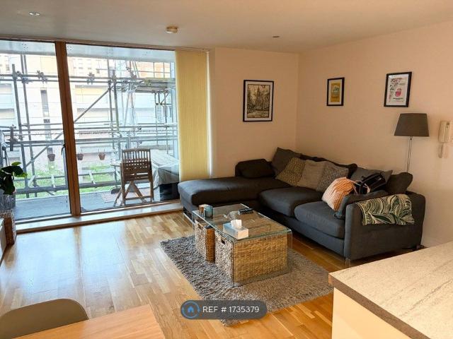 Arundel St, Manchester M15, 2 bed flat to rent, £1,350 pcm | PrimeLocation