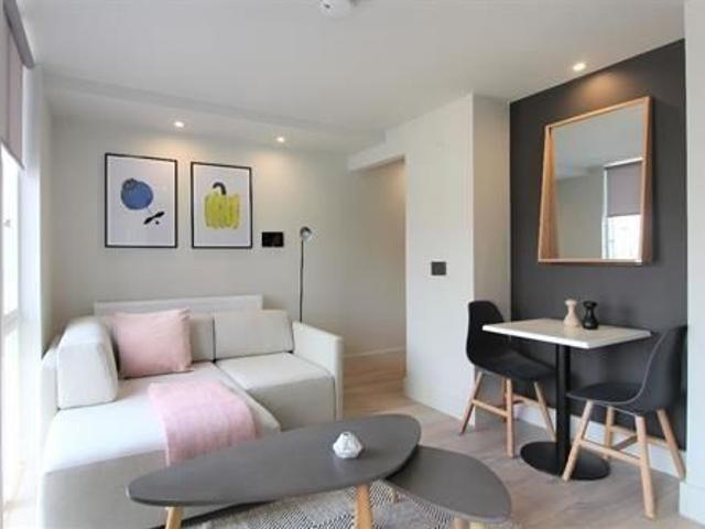Arundel Street, Manchester M15, 1 bed flat to rent, £1,000 pcm | PrimeLocation