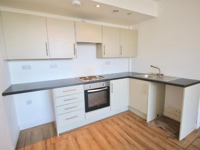 Arundel Street, Portsmouth PO1, 2 bed flat to rent, £950 pcm | PrimeLocation