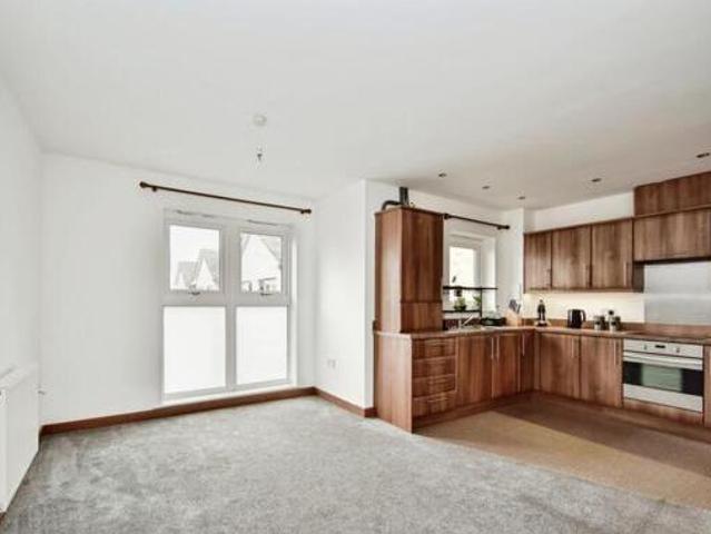 Arundel Square, Maidstone, 2 Bedroom Flat