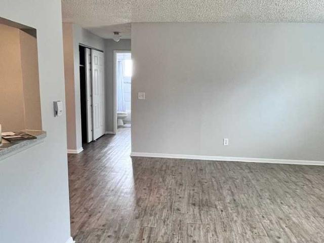 Arvada Place Apartments 3 Bedroom Apartment for Rent at 7620 W 62nd Ave, Arvada, CO 80004 Scenic Heights