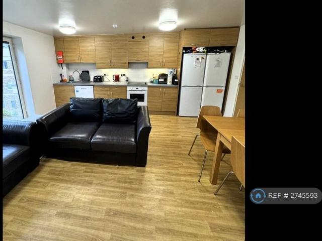 Arwen Lodge, Winchester, SO22 7 bed flat to rent £3,458 pcm £798 pw