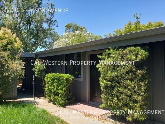 Award Winning Schools! 3 Bed 1 Bath Home in Rancho Rinconada Neighborhood