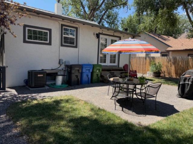 Awesome house share located in Old Prospect Area~