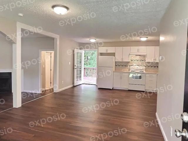 Awesome room in Jonesboro