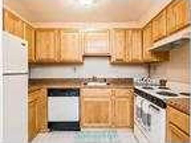 Awesome 1Bd 1Ba Available Now $1470/Month