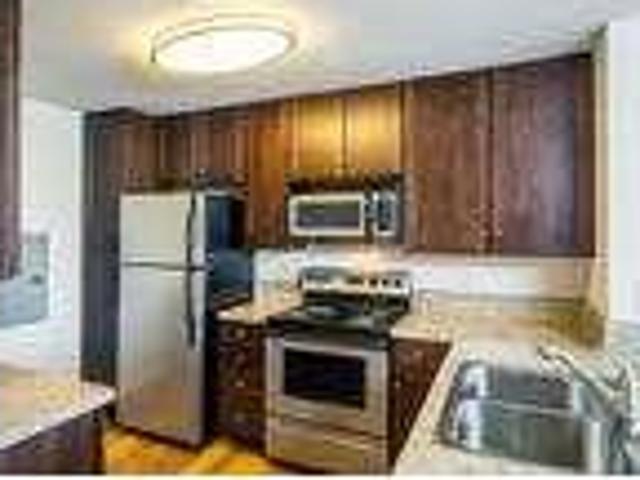 Awesome 2 Bd 2 Ba Available
