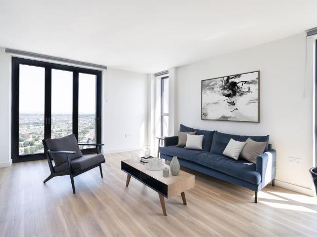 at Ten Degrees, 100a, George Street CR0 2 bed apartment to rent £2,385 pcm £550 pw