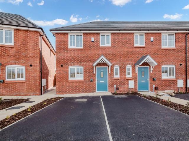 at The Fairways, 48 Birdie Lane M38 3 bed house to rent £1,390 pcm £321 pw