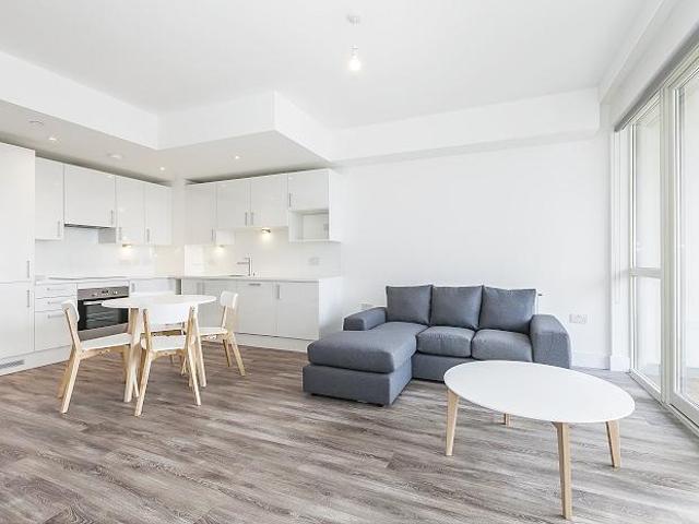 at Argo Apartments, 39 Argo. 1 bed apartment to rent £2,185 pcm £504 pw