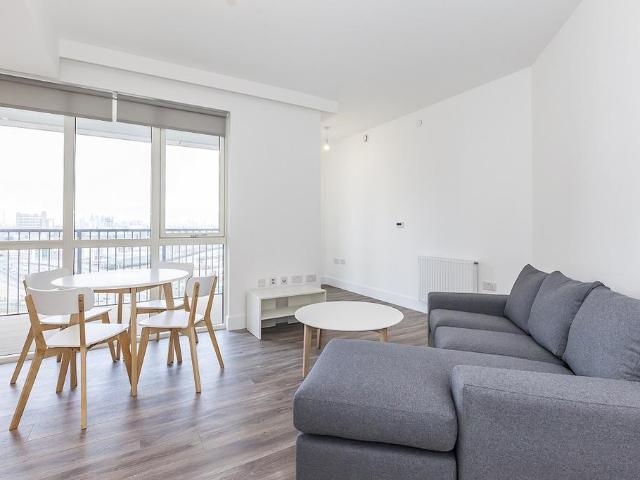 at Argo Apartments, 52 Argo. 1 bed apartment to rent £2,130 pcm £492 pw