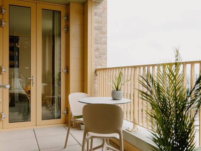 at Embassy Boulevard, 29 Linear. 2 bed apartment to rent £3,860 pcm £891 pw