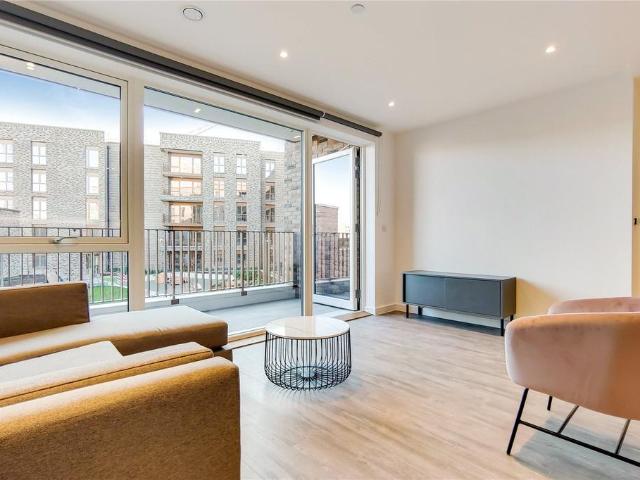 at Folio London, Flat 204, Fauna. 2 bed apartment to rent £1,900 pcm £438 pw