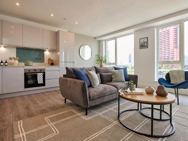 at Fortunes Dock, 127 Seraphina. 2 bed apartment to rent £2,720 pcm £628 pw