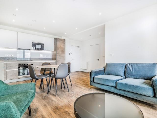 at Fresh Wharf, 14 The Halcyon, 6. 1 bed apartment to rent £1,750 pcm £404 pw