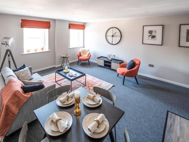 at Greyfriars, 8 Greyfriars Road CV1 1 bed apartment to rent £1,075 pcm £248 pw