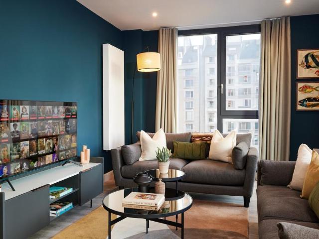 at Hove Central, 11 Boulevard Place BN3 3 bed apartment to rent £2,870 pcm £662 pw