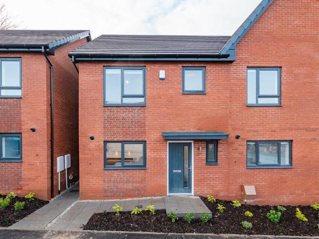 at Irwell View, 8 TALLOW PLACE. 3 bed house to rent £1,395 pcm £322 pw