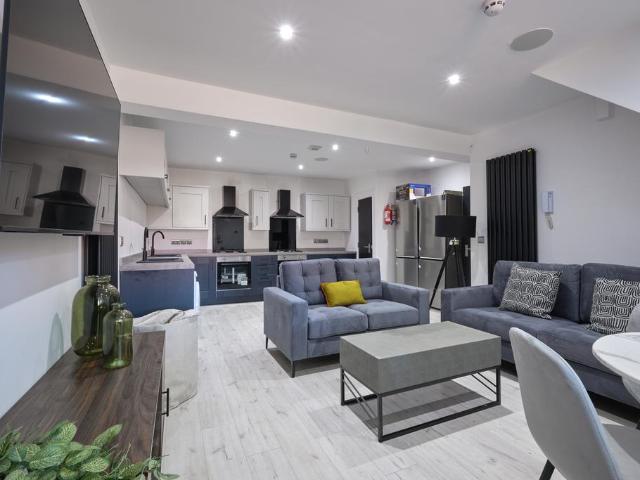 at Liverpool, 57, Cromwell Street SA1 6 bed house of multiple occupation to rent £3,510 pcm £810 pw