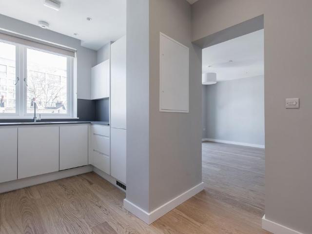 at London, Flat 10 Leigh Court 6. 1 bed flat to rent £2,395 pcm £553 pw