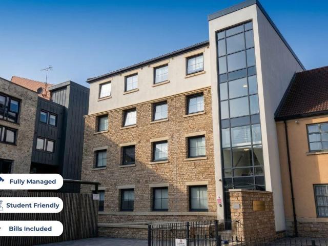 at Nationwide, Flat 25, 2 Weirside. Studio to rent £1,252 pcm £289 pw