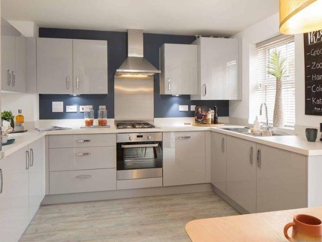 at Nationwide, 9 Beaufort Close. 3 bed house to rent £1,195 pcm £276 pw